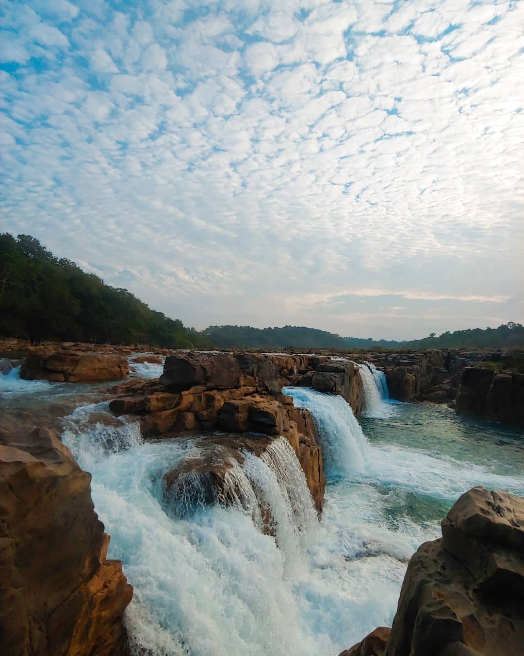 📞 Call Now : Umrangso Tour with Hotel + Car @ Best Price!